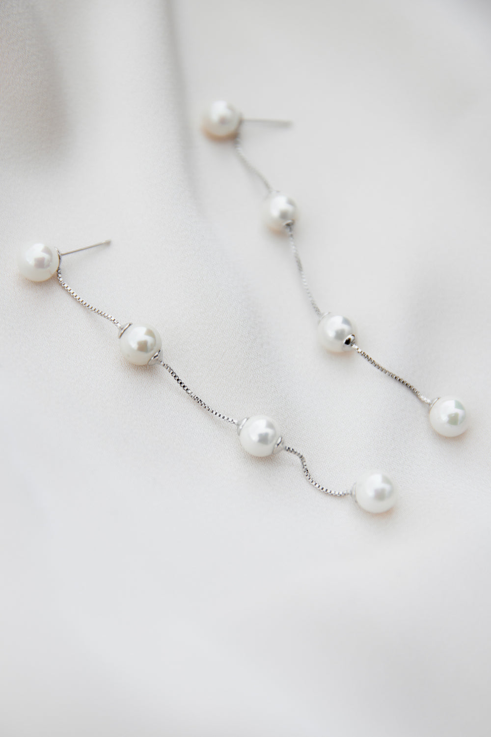 Imogen Long Pearl Chain Bridal Earrings — Silver